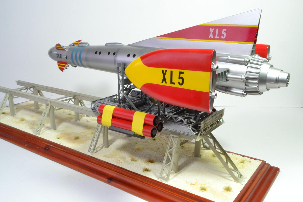 Fireball XL-5, UNCL resin kit with scratch built launch rail and trolley - Ready for Inspection ...